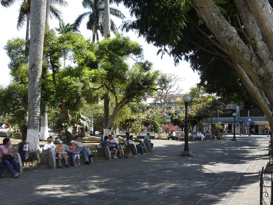 HEREDIANOS.COM - Photo Gallery of Heredia, Costa Rica.